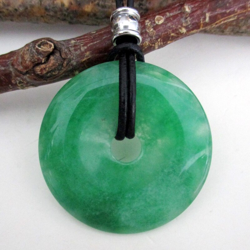 Jade Circle Pendant - Etsy