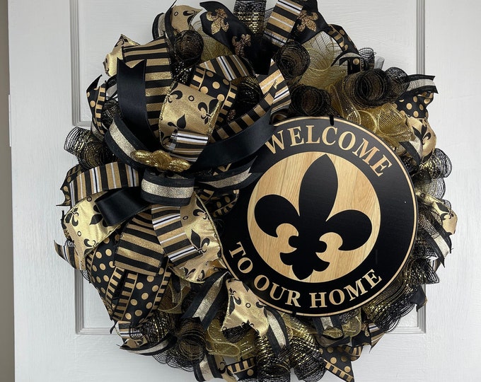 Welcome Fleur De Lis Wreath, Black and Gold Wall Decor, Welcome to Our ...