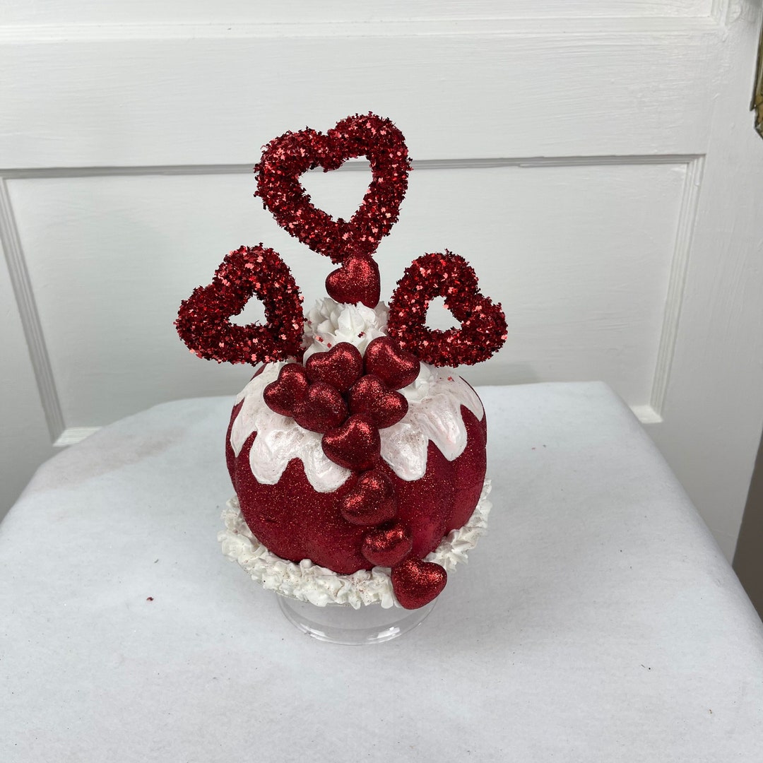 Red Heart Fake Cake, Heart Faux Cake Decor, Fake Desserts, Fake Food ...