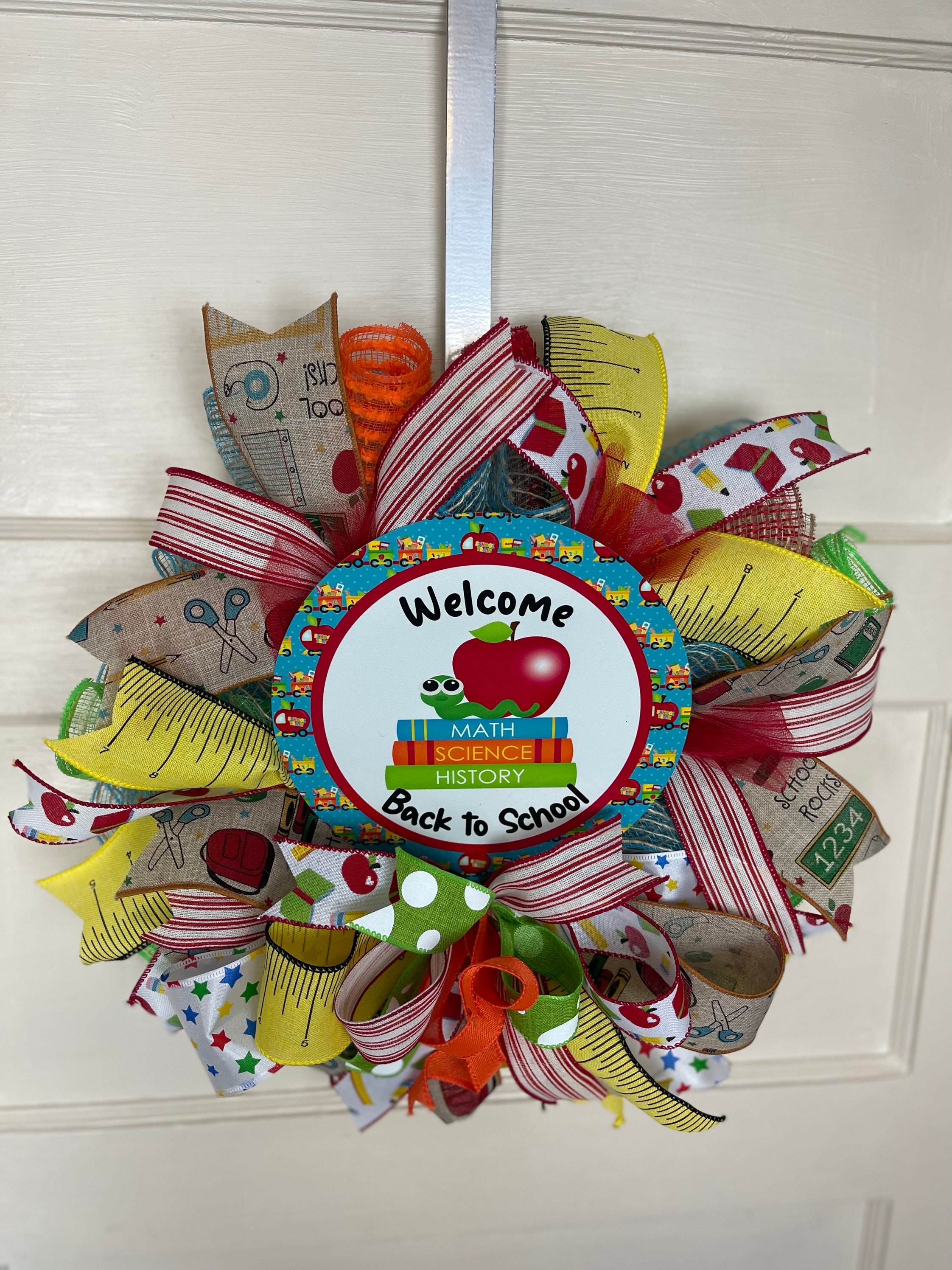 Small Teachers Welcome Back to School Classroom Door Wreath, School ...