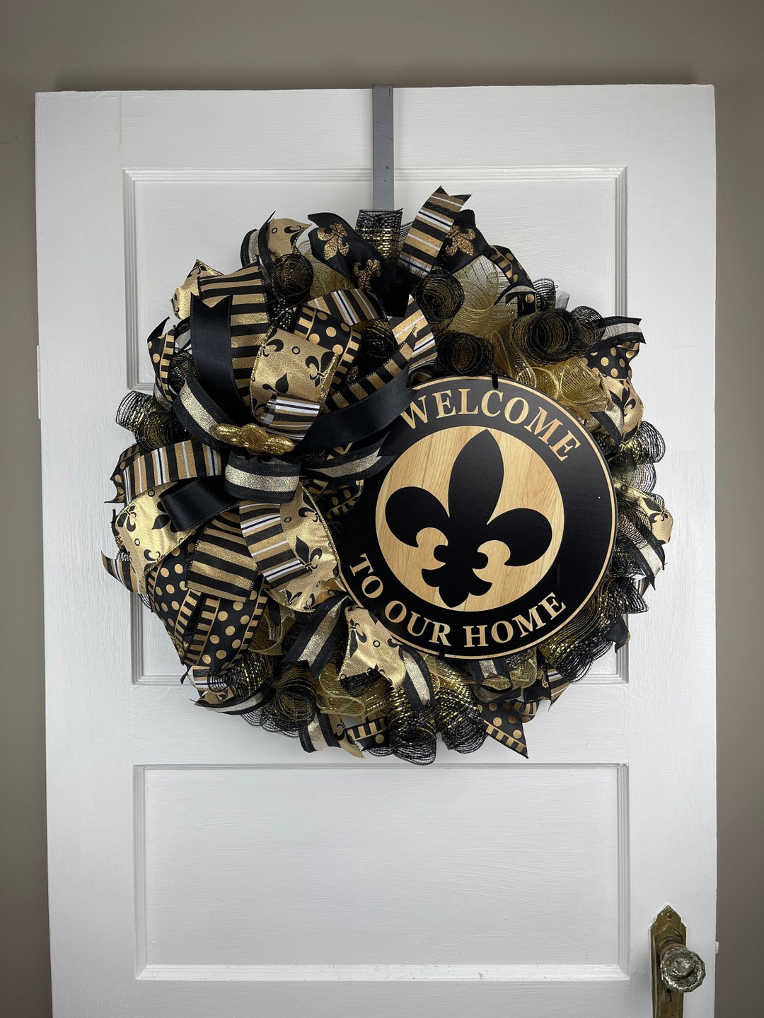 Welcome Fleur De Lis Wreath, Black and Gold Wall Decor, Welcome to Our ...