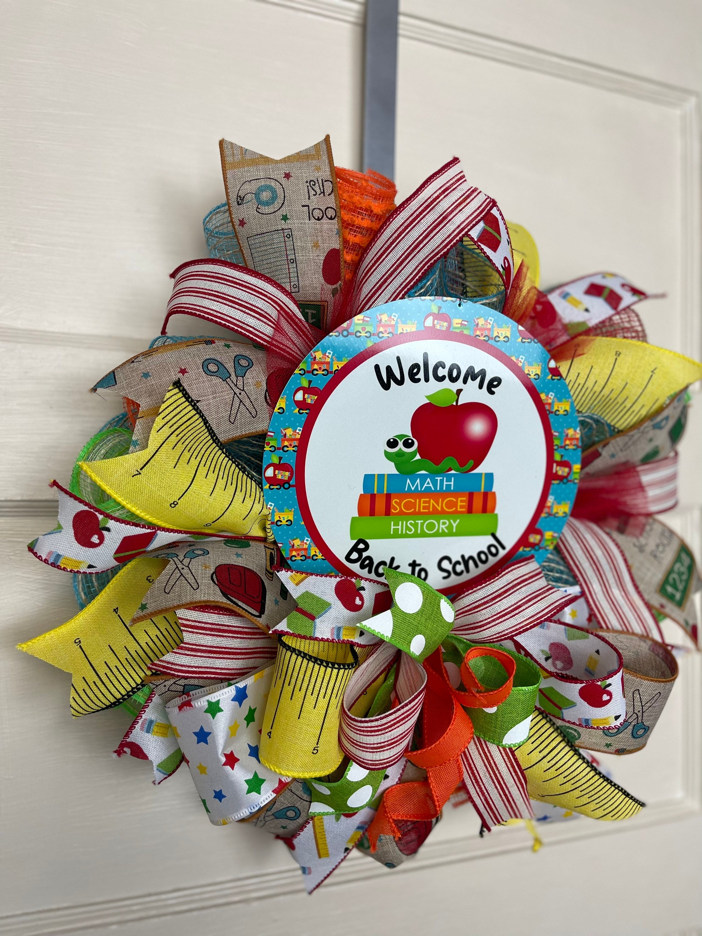 Small Teachers Welcome Back to School Classroom Door Wreath, School ...