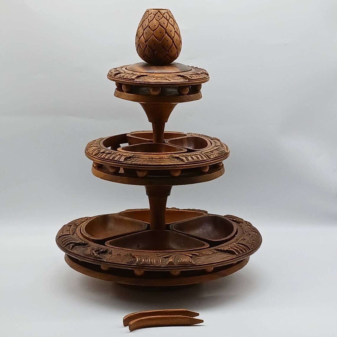 Vintage Mid Century Modern Tiki Monkey Pod Three Tier Lazy Susan Server ...