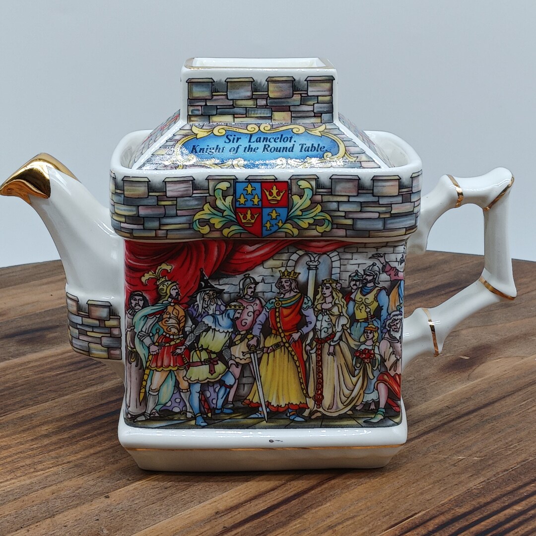Vintage Sadler King Arthur Court Sir Lancelot Knight Teapot of England ...