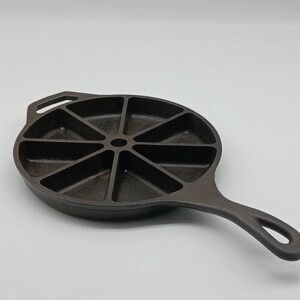 Vintage Lodge Divided Cornbread Cast Iron Skillet - Etsy