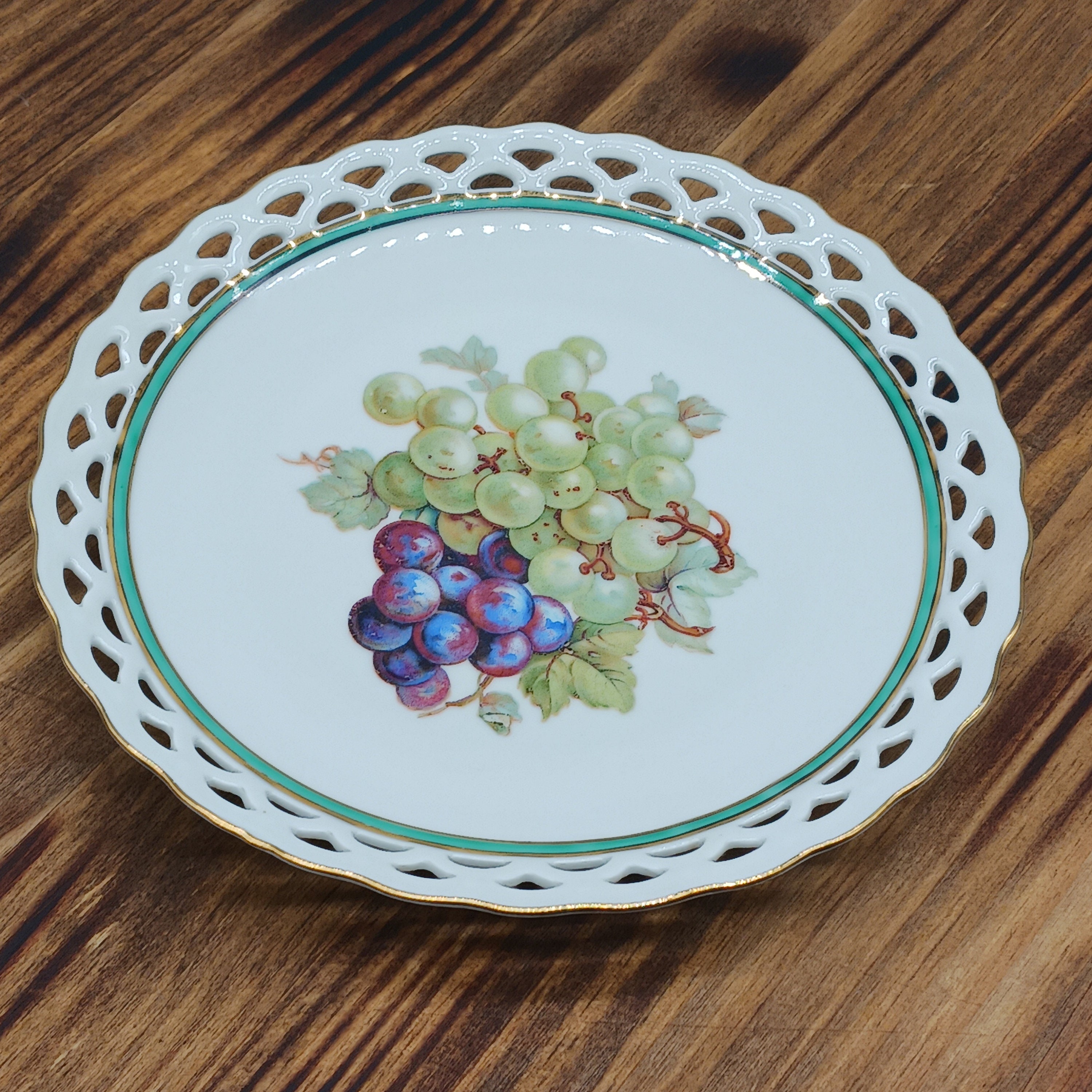 Set of 3 Vintage Wintering German Bavarian Gold Rim Lattice Porcelain ...