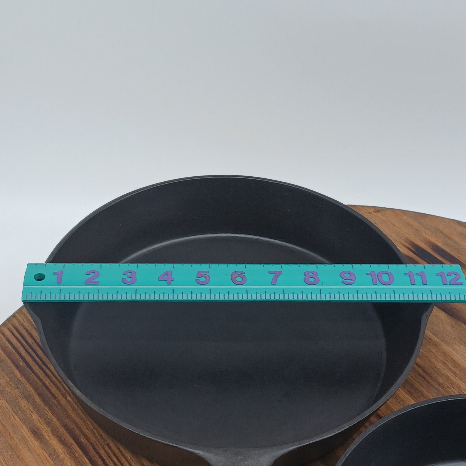 Vintage Lodge 3 Notch #8 Cast Iron Skillet - Etsy