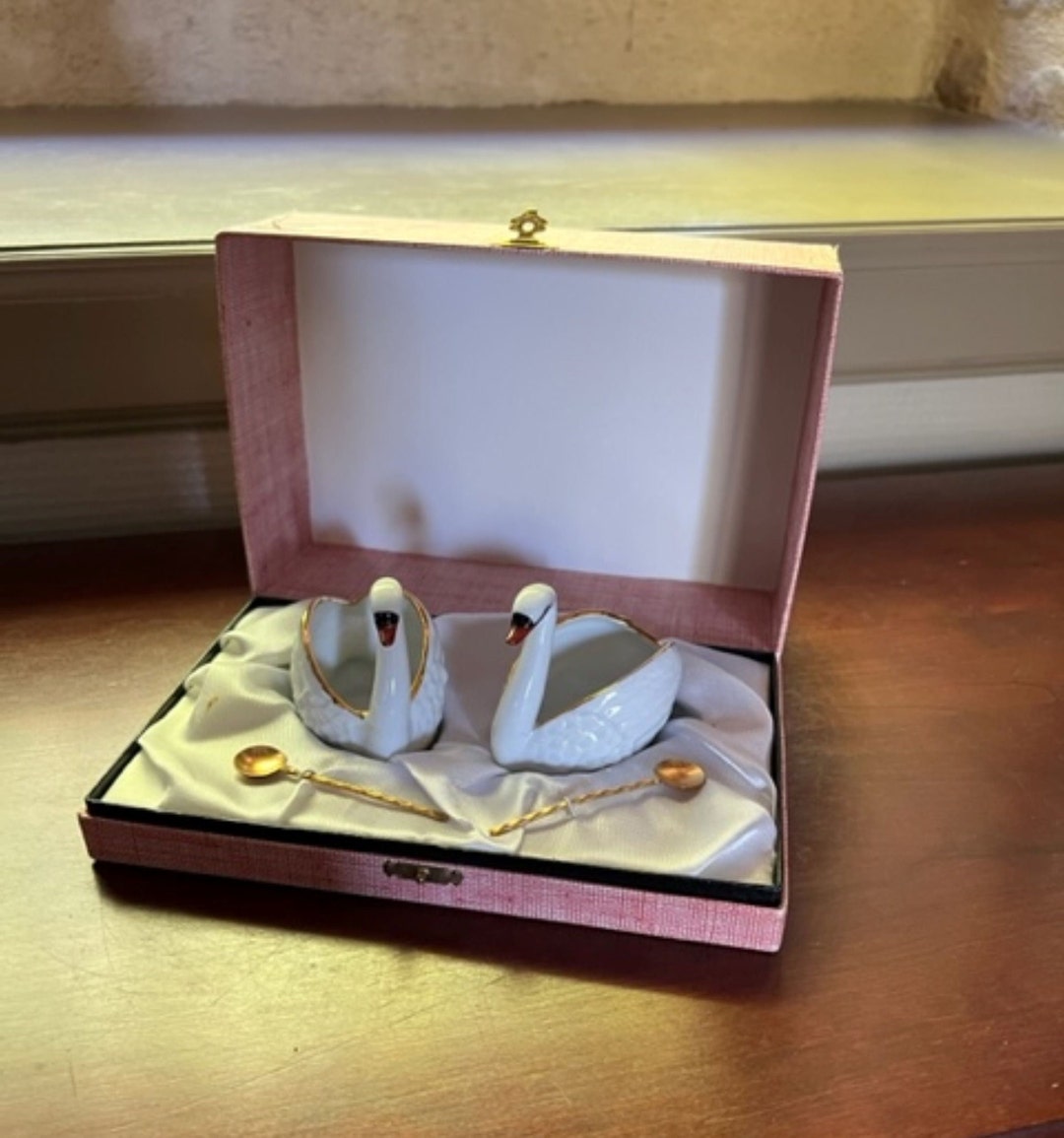 French Vintage Porcelain Salt and Pepper Servers - Etsy