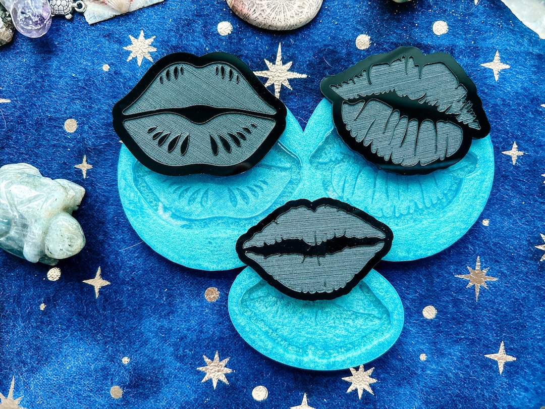 Lip Badge Reel Mold Set | Valentine Silicone Mold Trio | Kiss Lips Mold ...