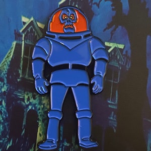 Villains Enamel Pins Creeper Phantom Shadow Red Beard Tar - Etsy