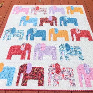 STOMPING GROUND Elephant Fat Quarter Pieced Quilt Pattern PDF - Etsy
