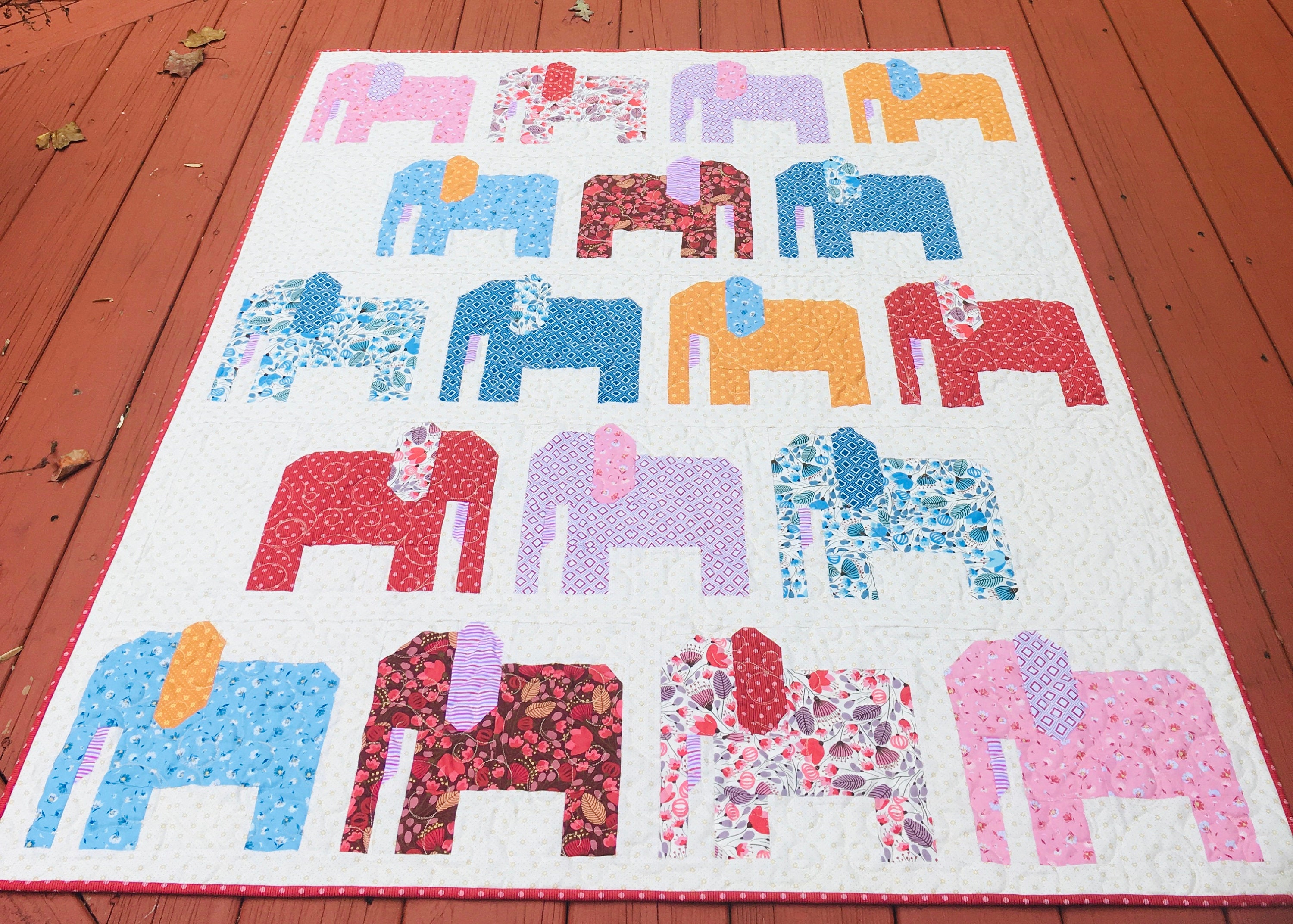 STOMPING GROUND Elephant Fat Quarter Pieced Quilt Pattern PDF - Etsy Canada