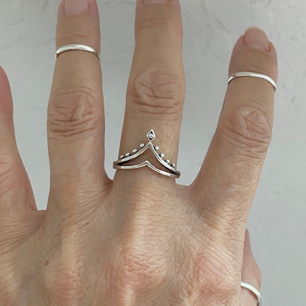 V Shape Ring - Etsy