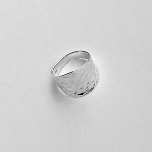 Sterling Silver Thin Hammered Concave Ring, Boho Ring, Silver Ring, Wide Ring, Statement Ring - Etsy