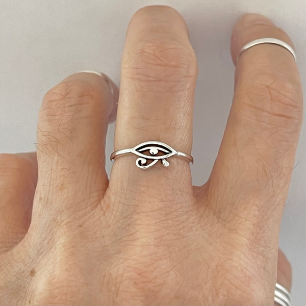 Eye Ring - Etsy