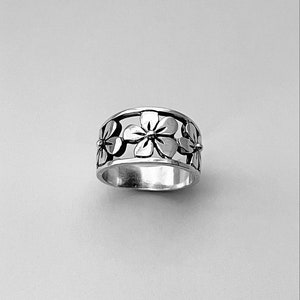 Sterling Silver Triple Flower Band Ring, Plumeria Ring, Silver Ring ...