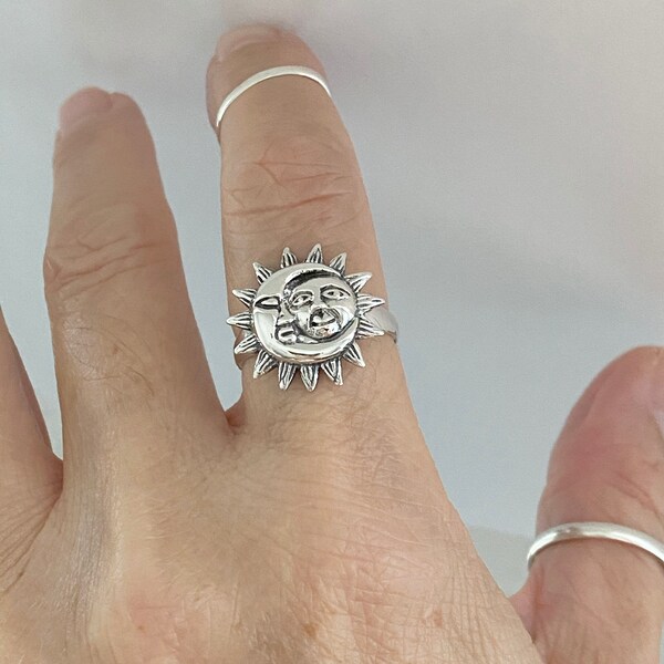 Sun and Moon Ring - Etsy