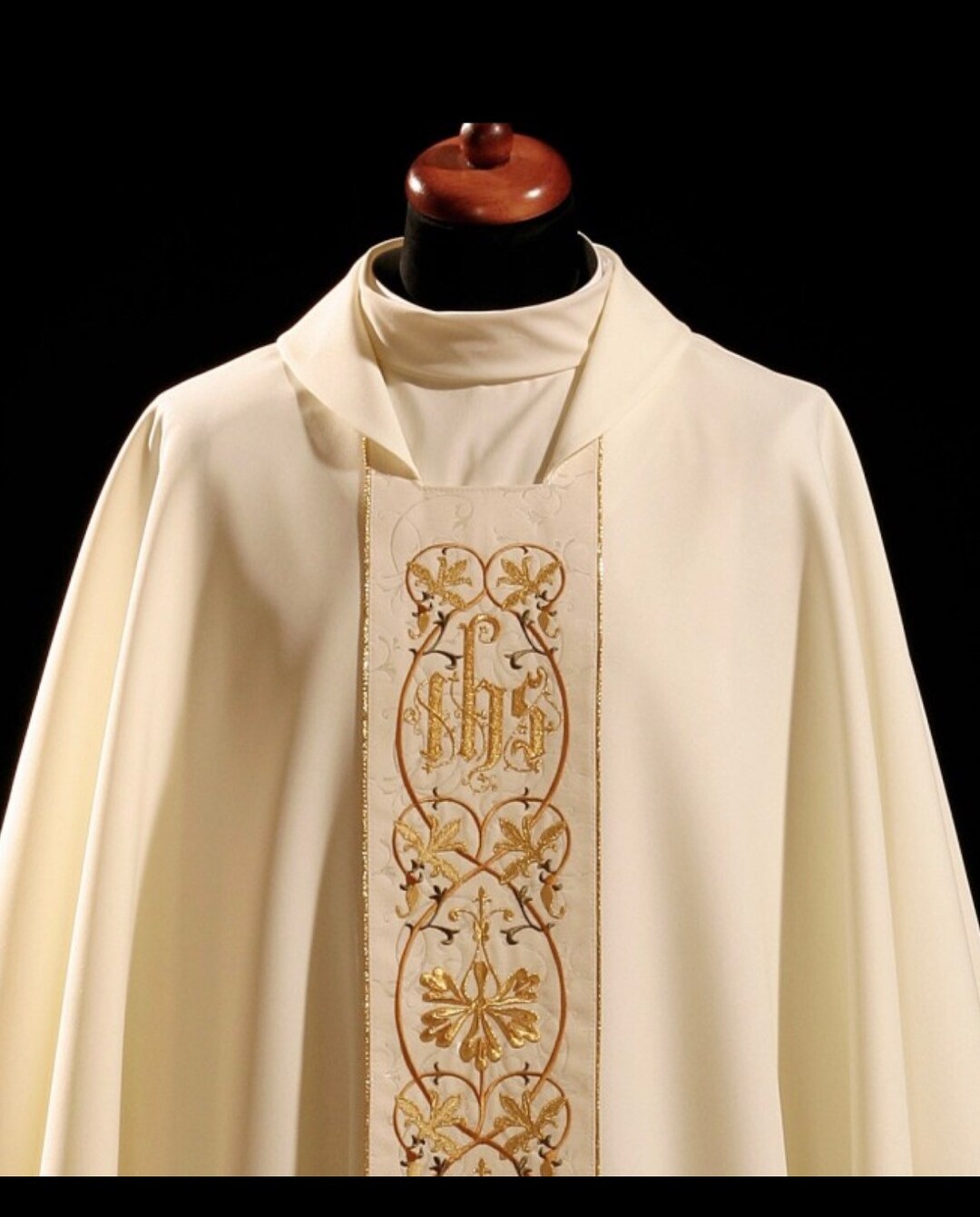 Cream Chasuble Vestments - Etsy