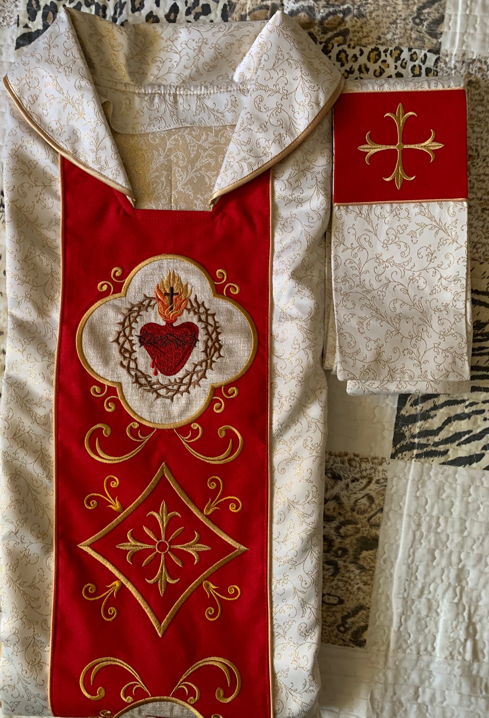 Sacred Heart chasuble vestments | Etsy