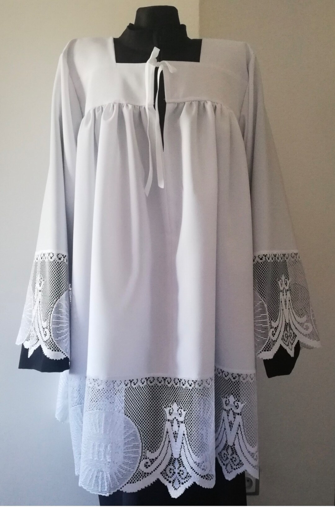 Roman Style Lace Surplice Chasuble Vestments - Etsy