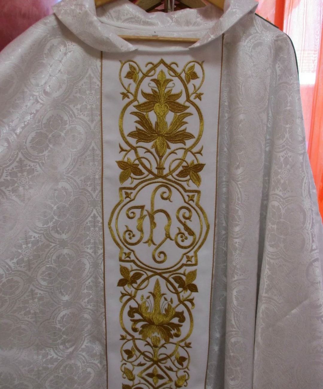 White Damask Chasuble Vestments - Etsy