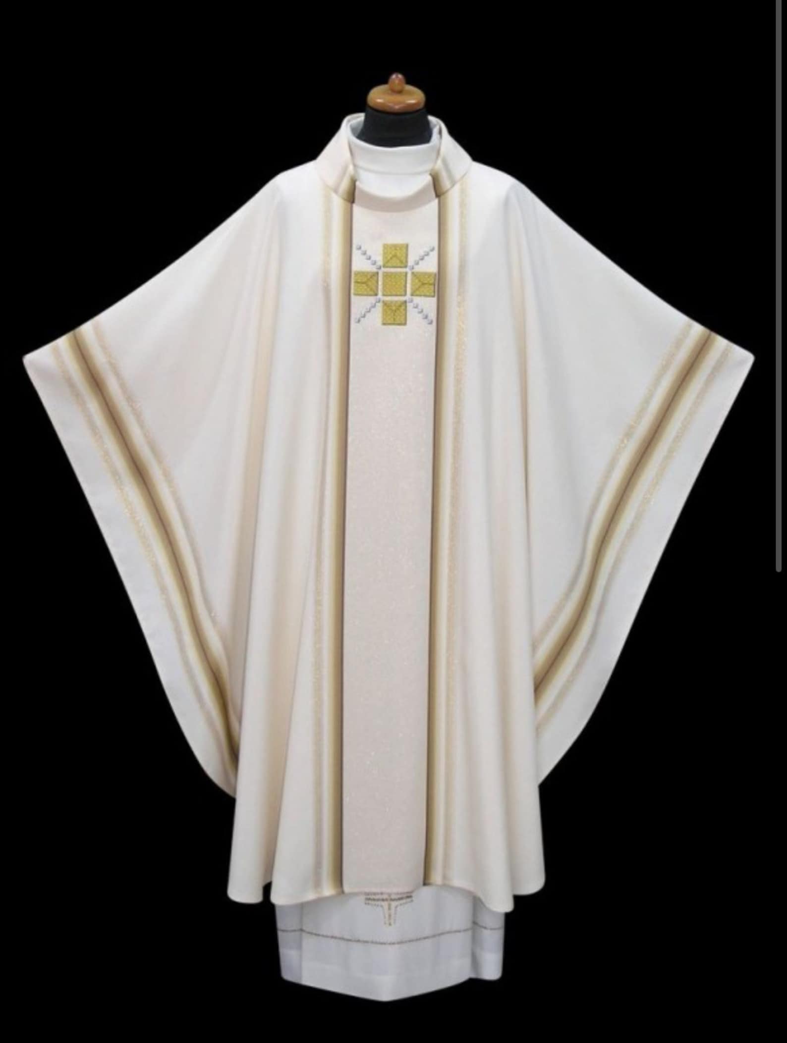 Cream Chasuble Vestments - Etsy UK