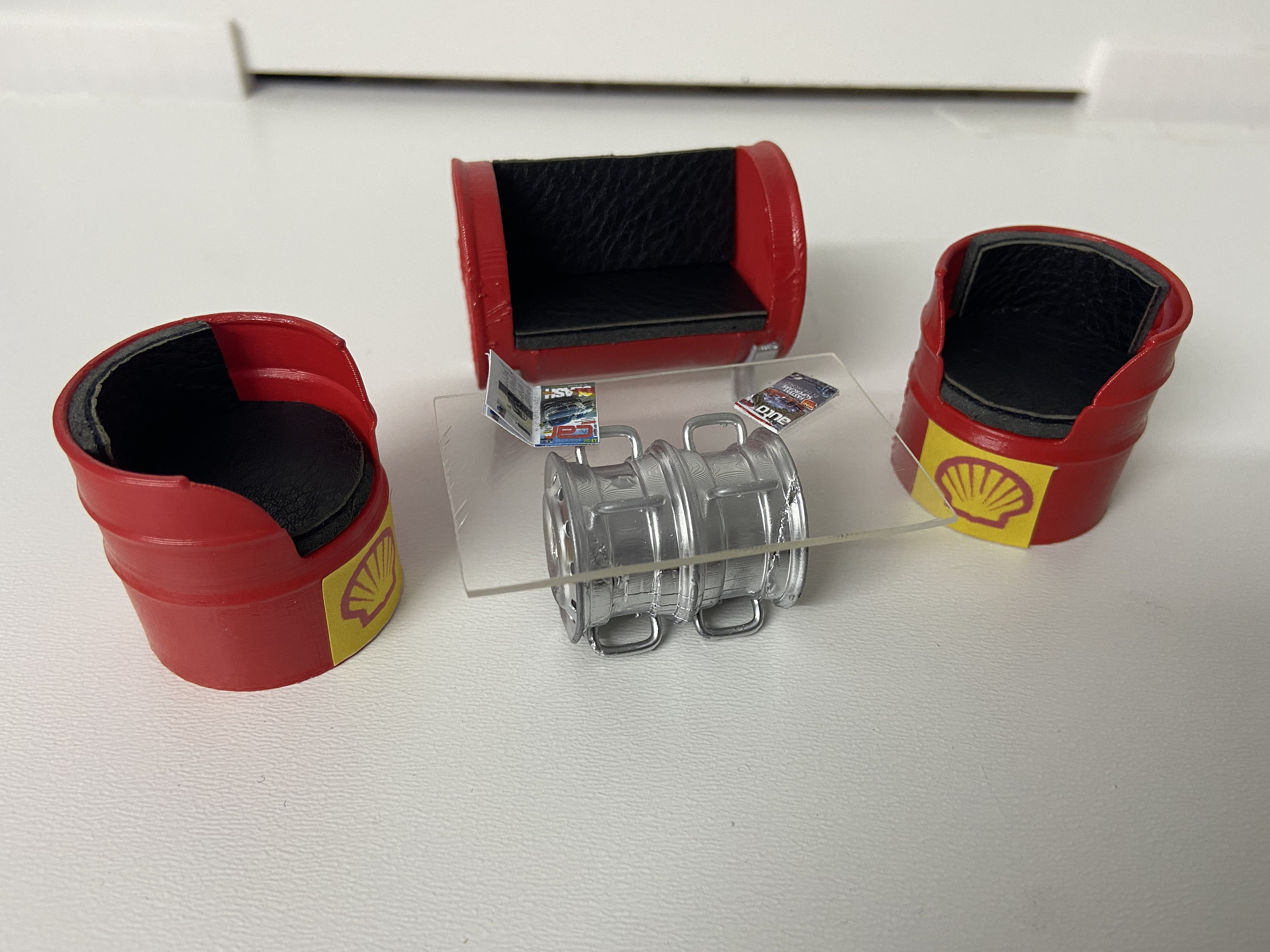 1:18 Scale Coffee Table and Chairs for Workshop Diorama , Car Shop ...