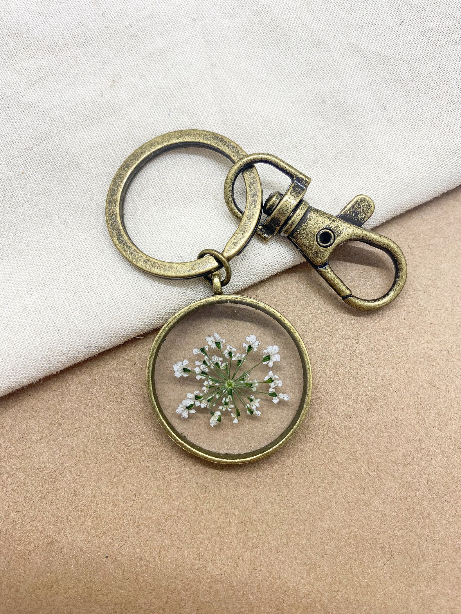 Pressed Flower Keychain Queen Anne's Lace Gift Floral | Etsy