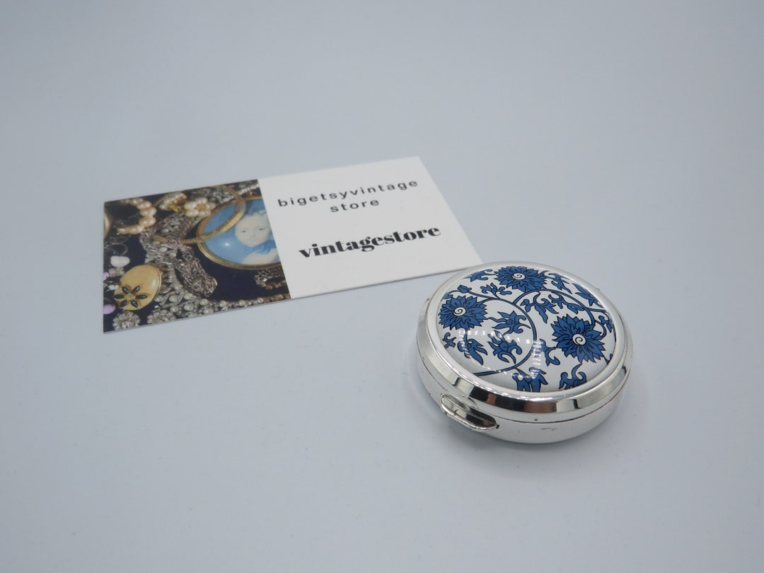 RESERVED ALEXANDRA STRATTON Stunning Vintage Silver Tone Pill - Etsy