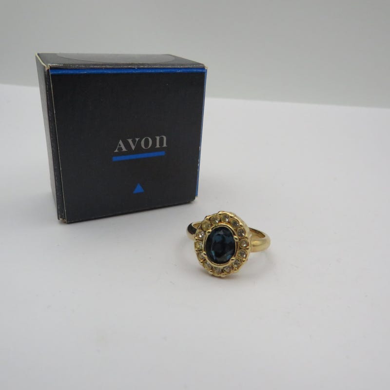 Avon Gold 70s Ring - Etsy UK