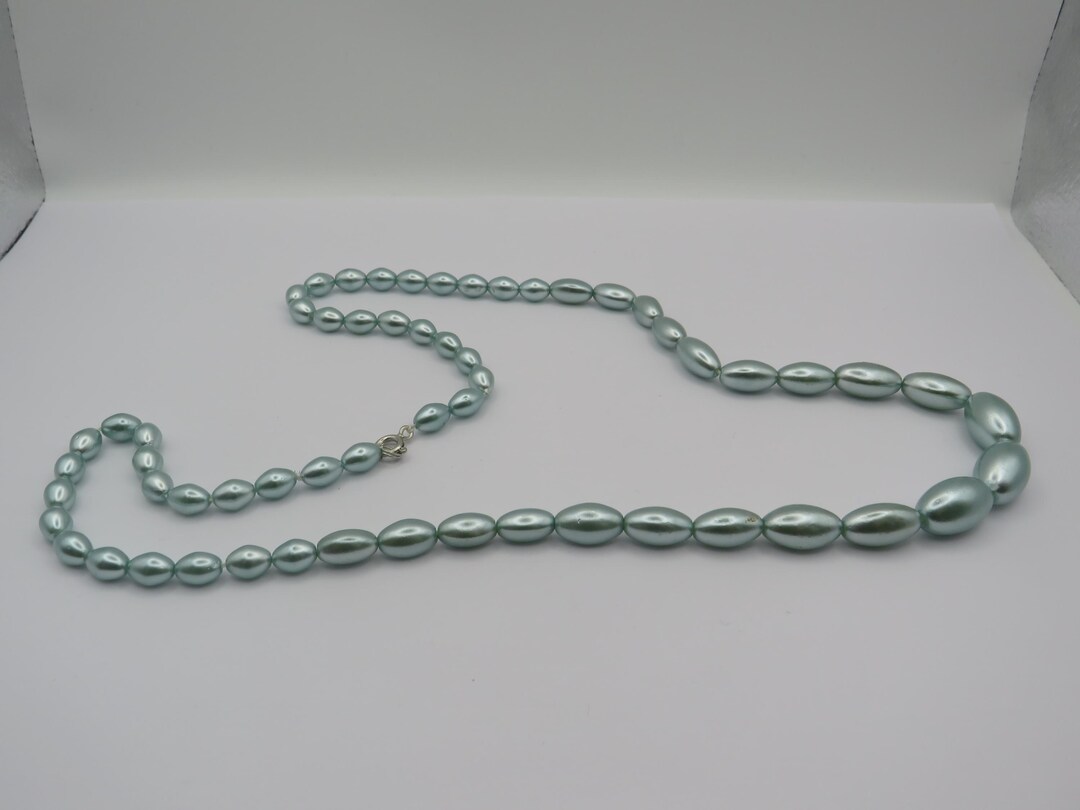 Gorgeous Vintage Soft Blue Faux Pearl Beaded Necklace, Beautiful ...