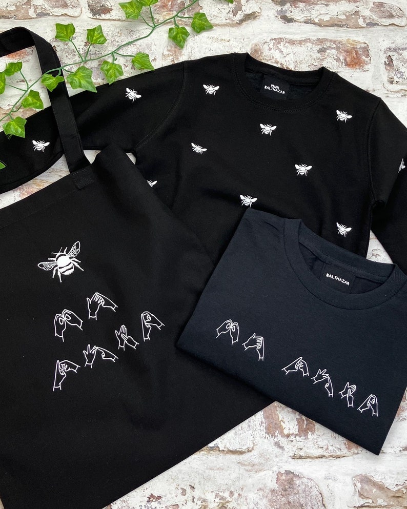 Be Kind Sign Language T-shirt Hand Drawn BSL - Etsy UK