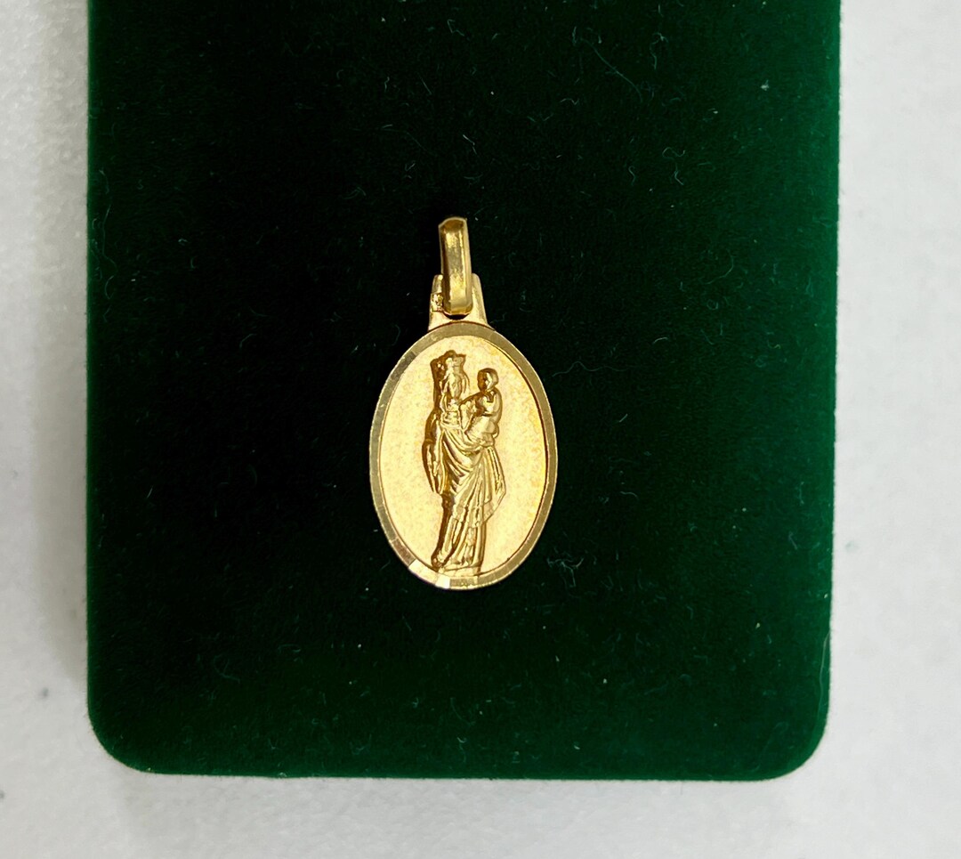 New Plaqué OR 18 Carats Pendant From Notre-dame De Paris Oval Religious ...