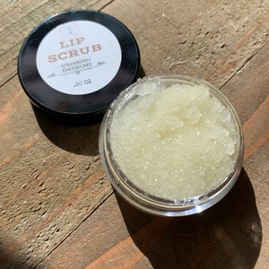 Exfoliating Lip Scrub Dry lip treatment Chapped Lip remedy | Etsy