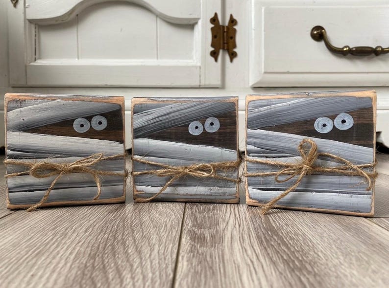 Handpainted Wooden Mummy Shelf Sitters: Halloween Decor, Set of 3 - Etsy