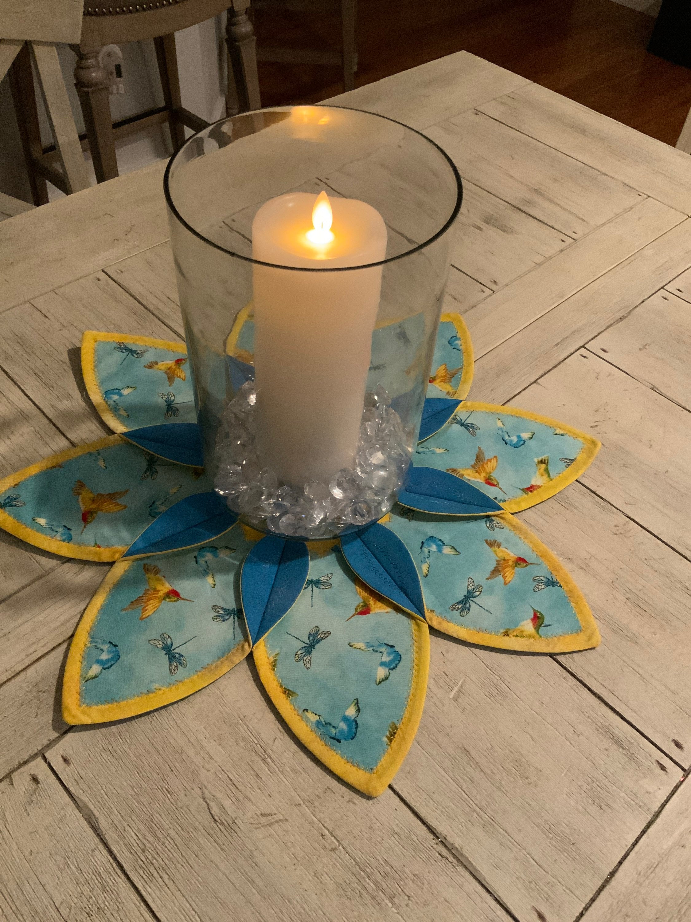 Hummingbird Table Runner & Centerpiece - Etsy