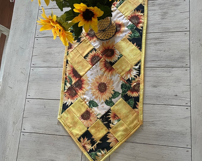 Quilted Sunflowers Table Runner and Placemats - Etsy