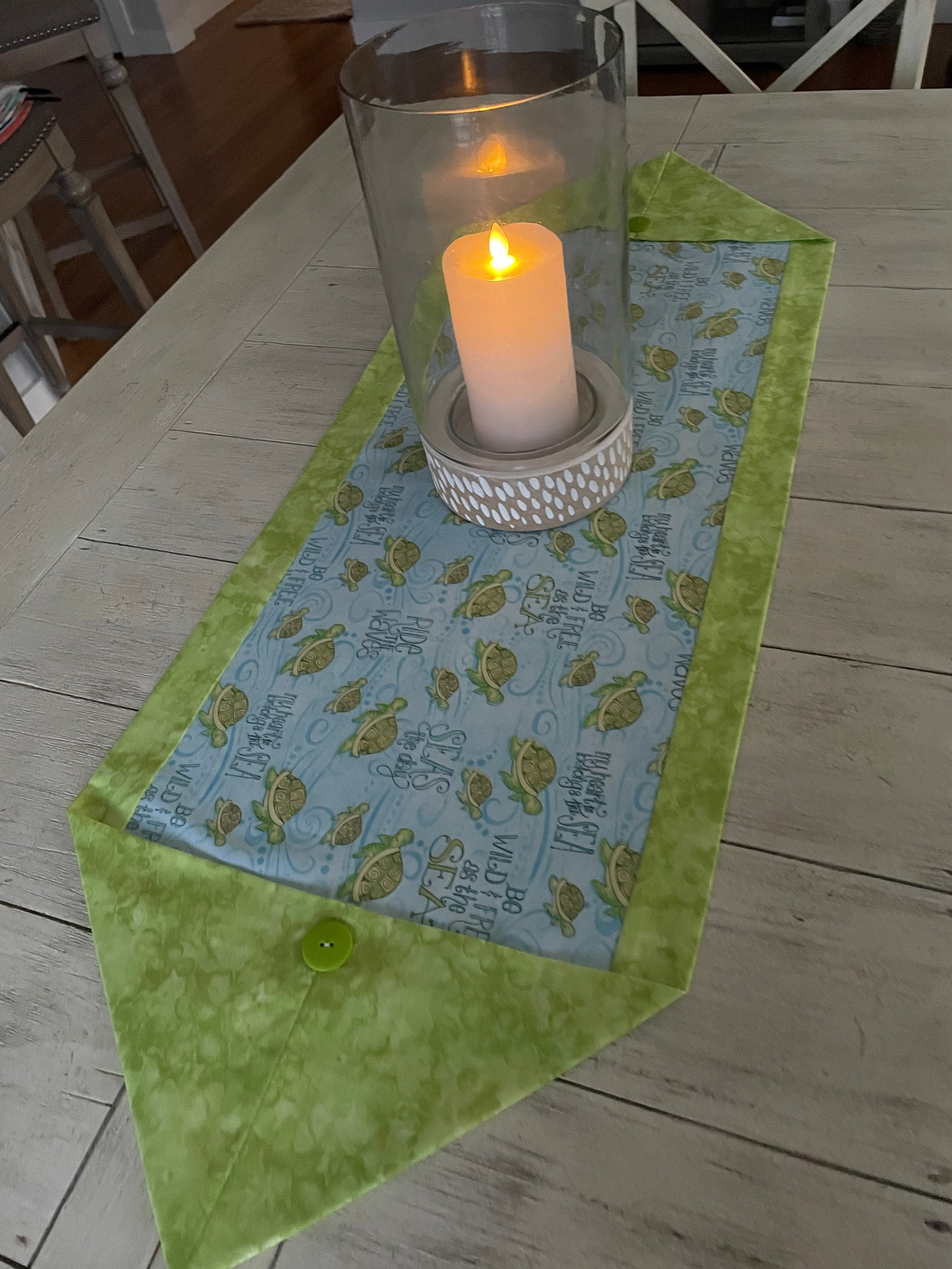 Whimsical Turtles Table Runner & Centerpiece - Etsy UK