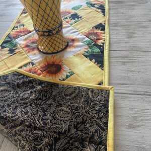Quilted Sunflowers Table Runner and Placemats - Etsy