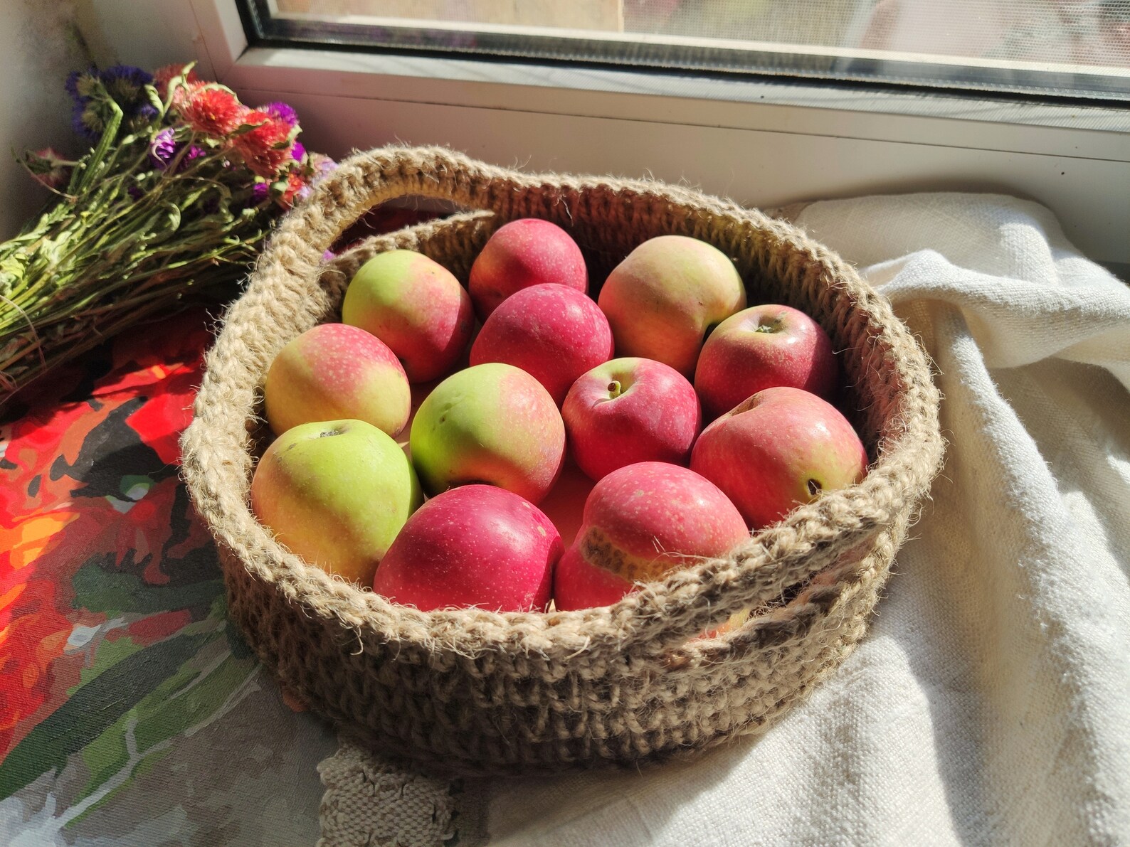 Round Crochet Decorative Tray With Handles Small Jute Basket - Etsy