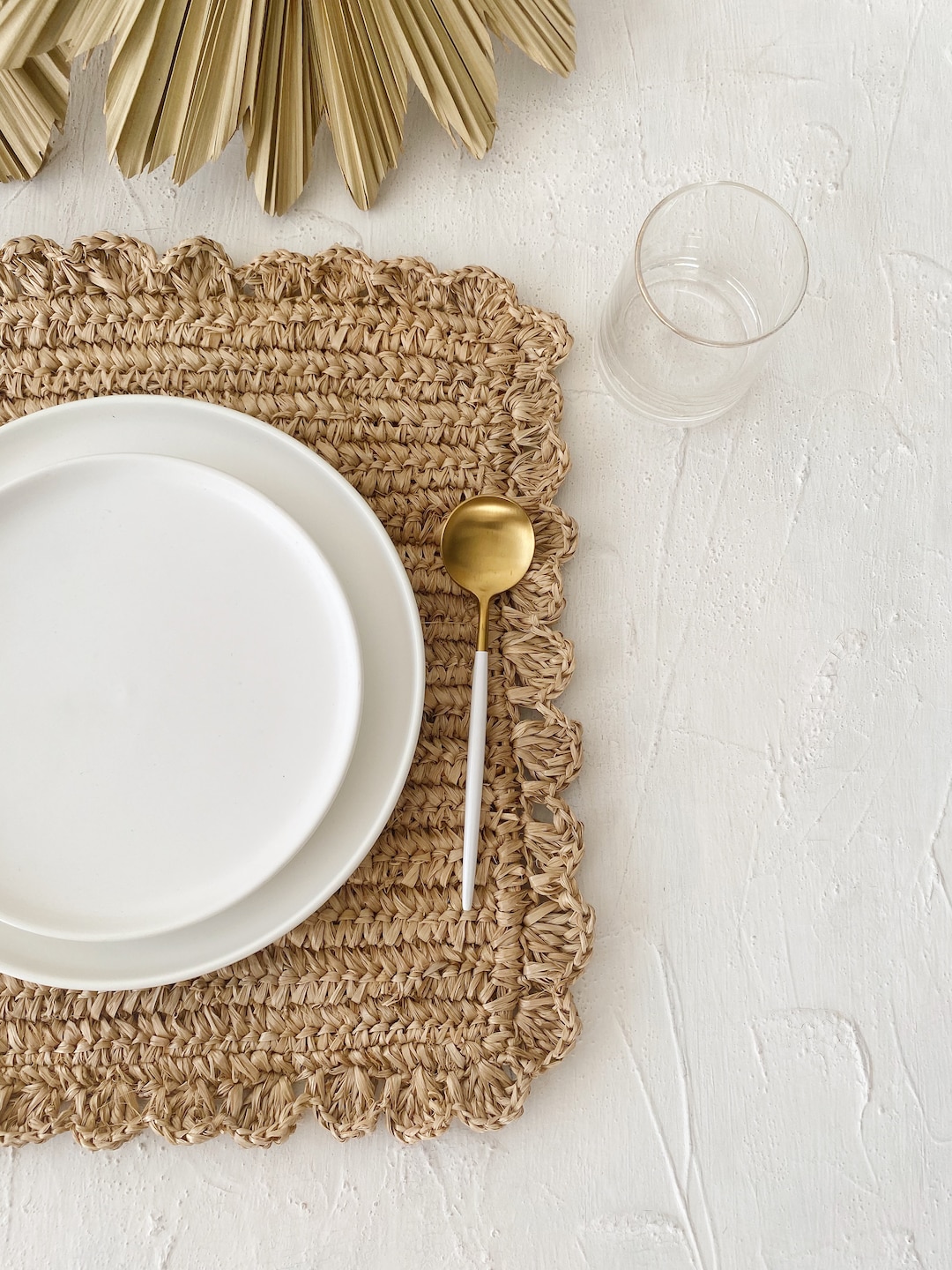 Scallops Rectangle Natural Placemats, Flower Raffia Boho Placemats, Raffia Placemats & Table ...