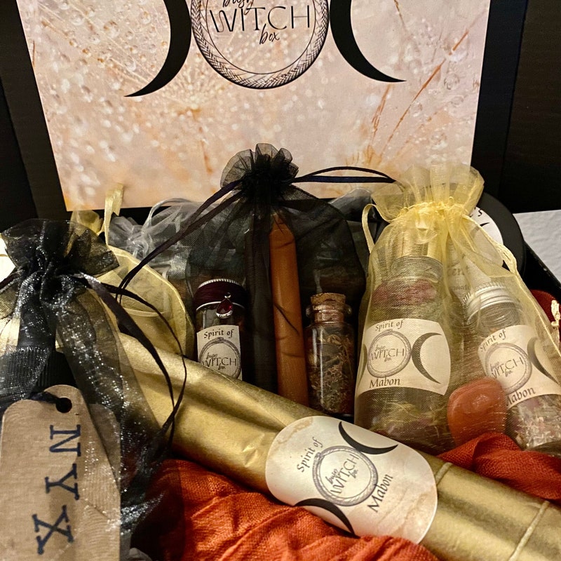 Pagan Gift Box - 60+ Gift Ideas for 2025