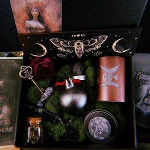 Persephone Dark Goddess Ritual Box • Shadow Work • Divination Tools ...