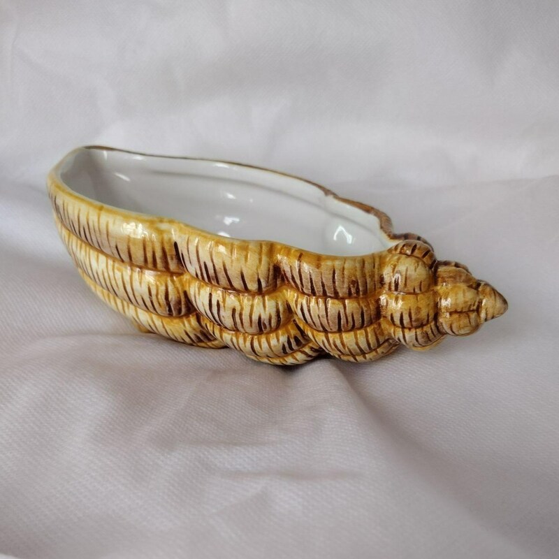 Pottery Shell Bowl - Etsy