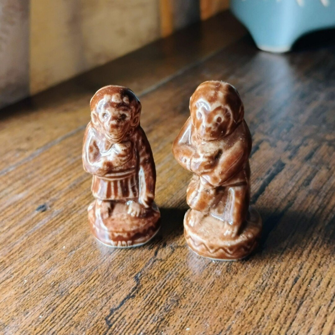 Vintage Red Rose Wade Whimsie Circus Set of 2 Monkeys, Brown Porcelain ...