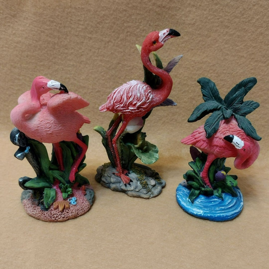 Vintage Flamingo Figurines, Set of 3 Resin Figures, Pink Flamingoes ...