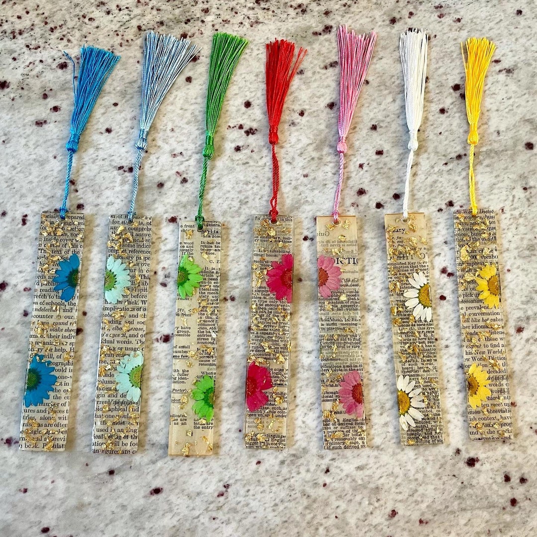 Handmade Bookmarks | Pressed Flower Bookmarks | Old Recycled Books ...