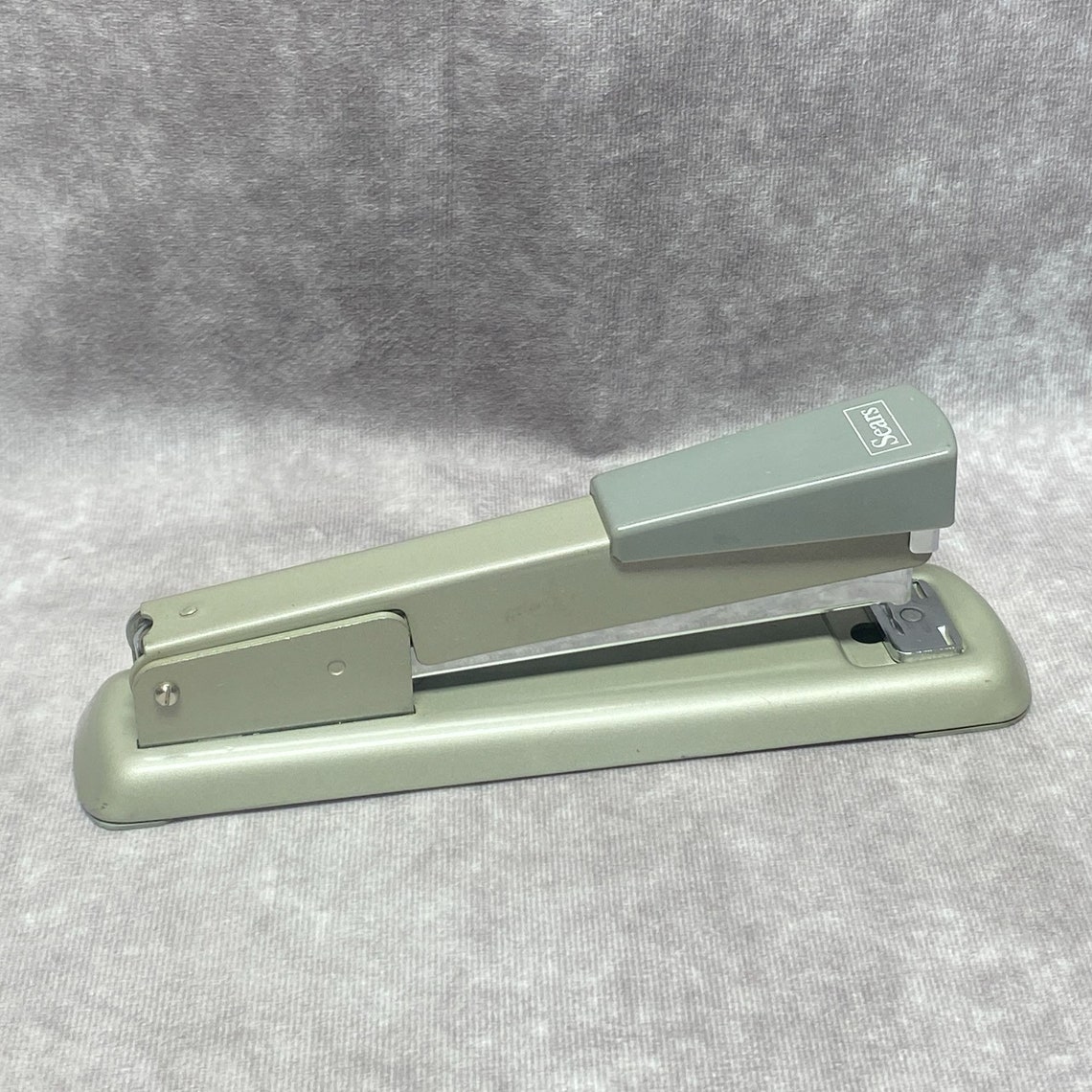 Vintage 60's Sears Desktop 8 Metal Stapler Gray & Beige Home Office - Etsy