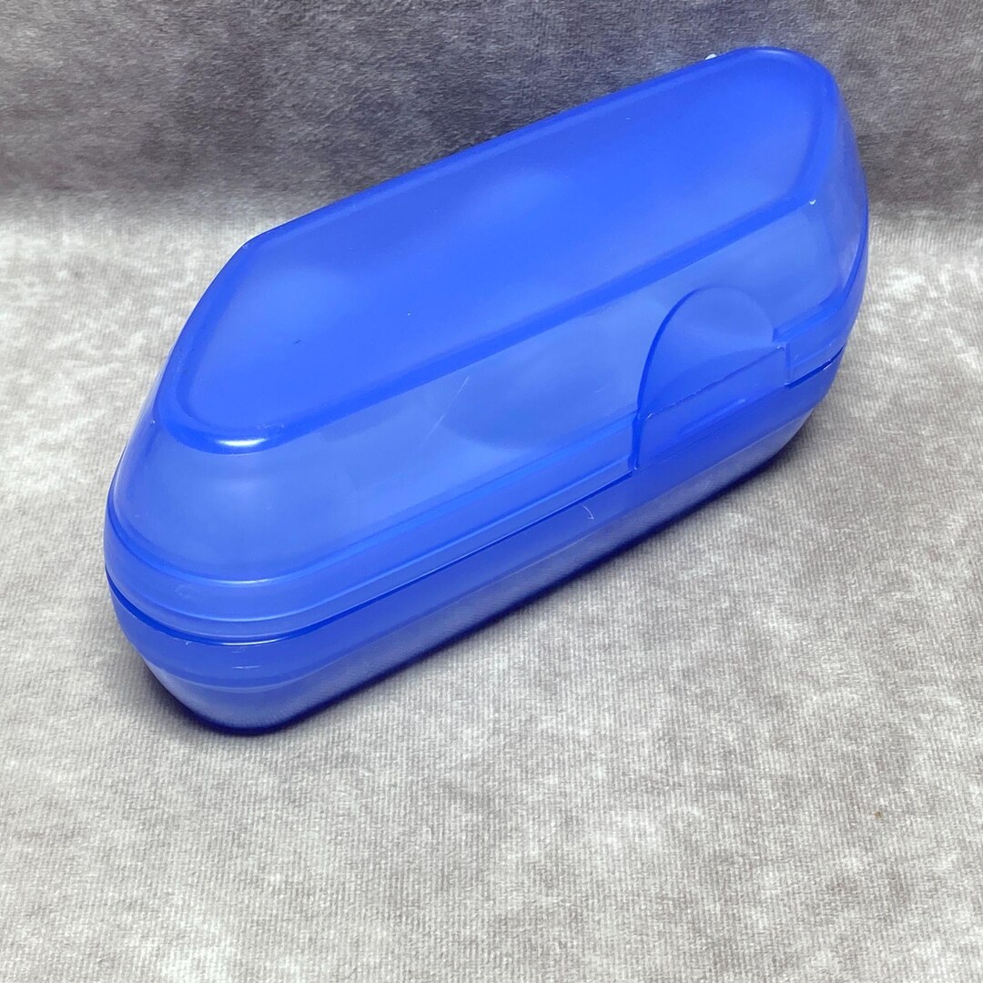 Tupperware Blue 6-egg Clam Storage Container - Etsy