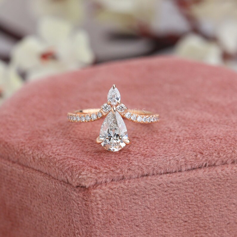 Pear Diamond Ring/ Chevron Shaped Diamond Ring/ Claw Prongs - Etsy